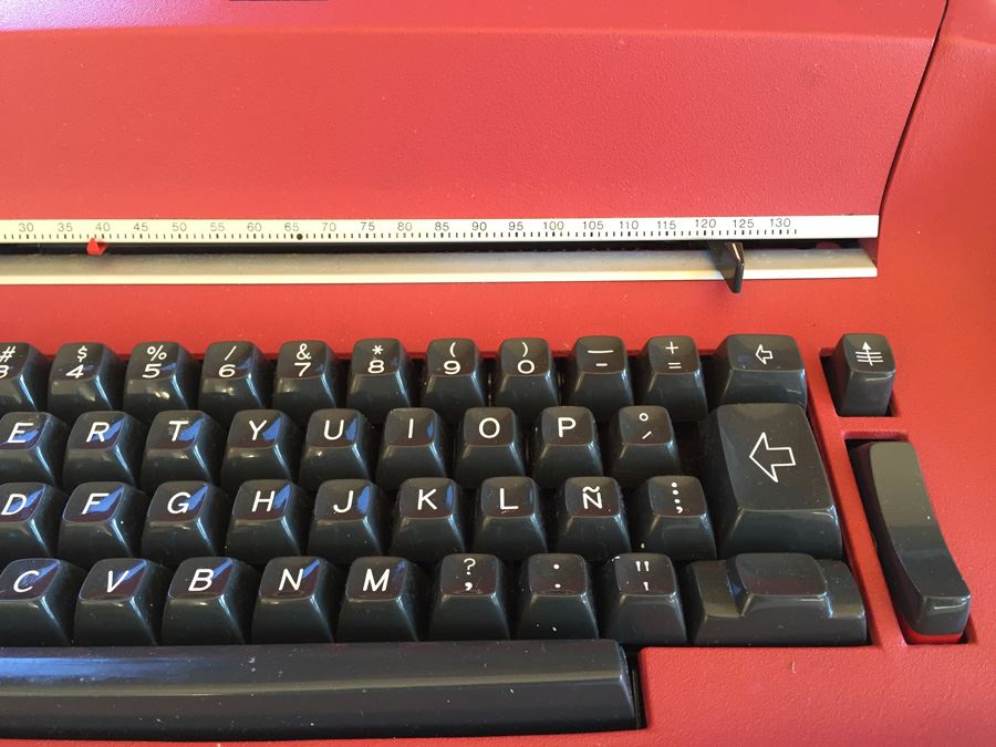 Vintage IBM Selectric Typewriter Lipstick Red With Manual And Dustcover ...