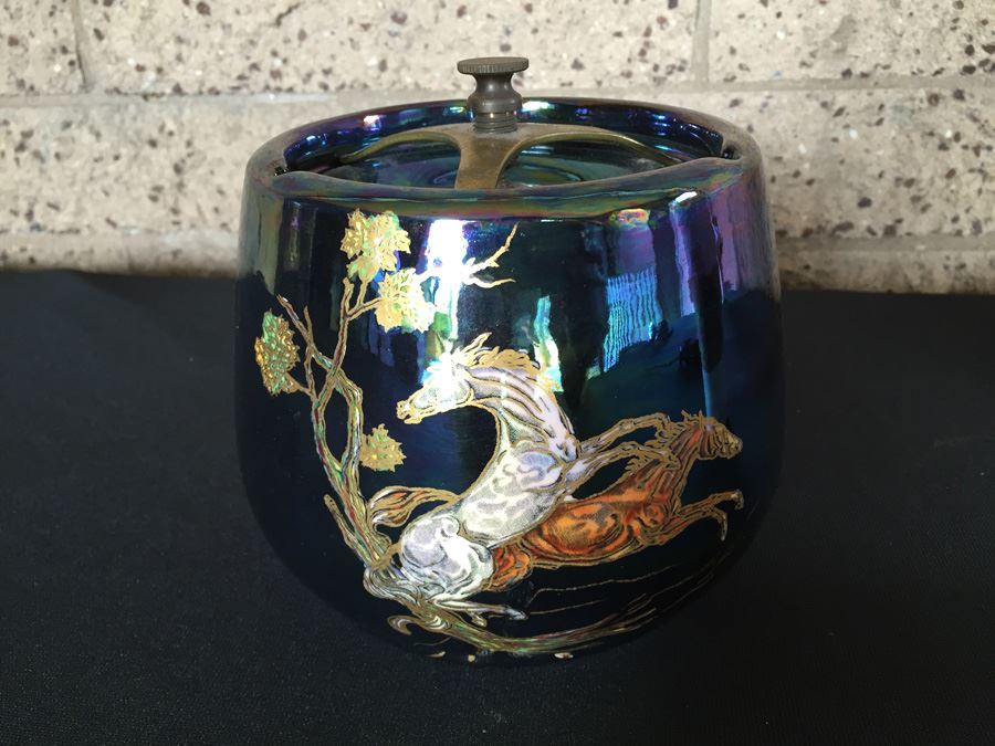 Pegasus Crown Devon Fieldings Made In England Bowl With Lid Pegasus Crown Devon Fieldings Made In England Bowl With Lid