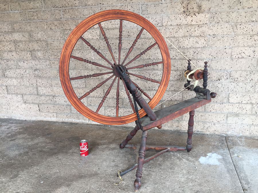 Antique Primitive Spinning Wheel 14 Spokes
