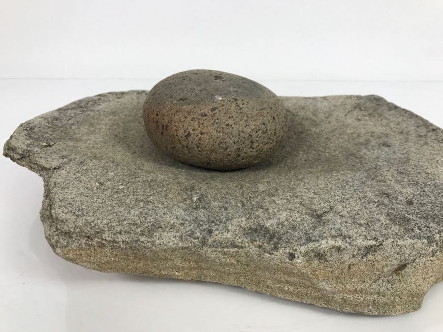 Native American Metate And Mano Grinding Stone