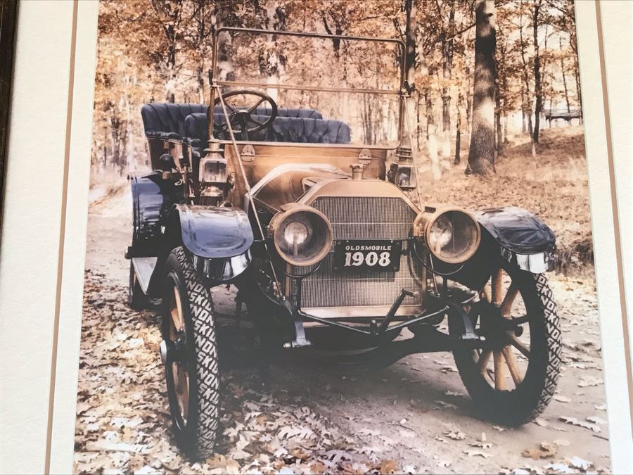 Nicely Framed Photograph Of Antique 1908 Oldsmobile Automobile