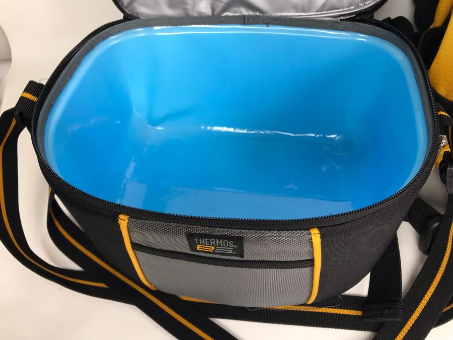 JUST ADDED - Rokk Backpack And Soft Thermos E5 With Strap