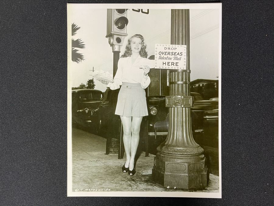 Actress Carole Mathews Old Hollywood B&W WWII Era Photograph 'Drop ...