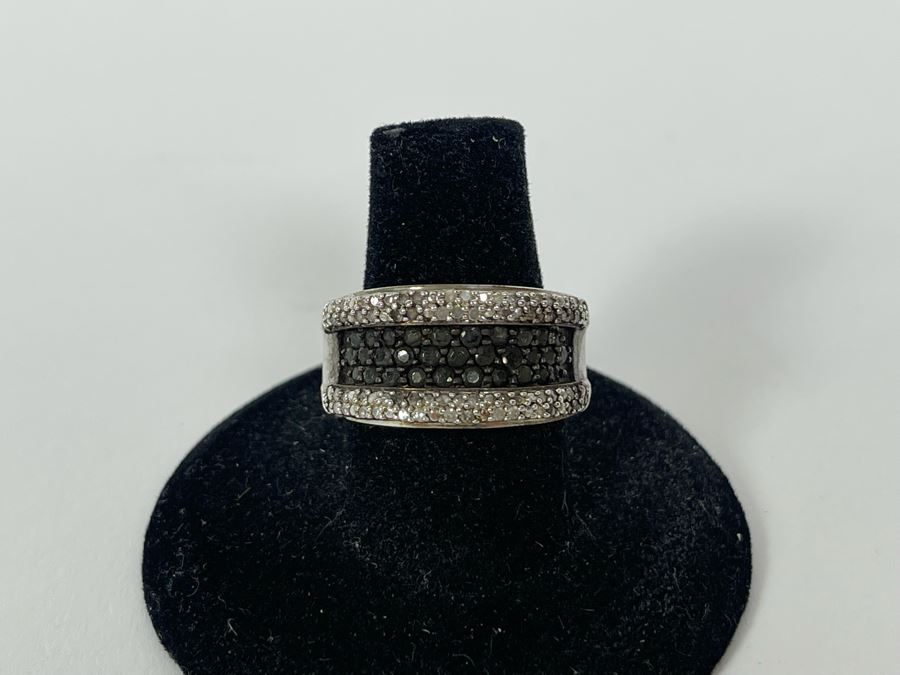 Sterling Silver Diamond Ring Size 7.5 7.1g