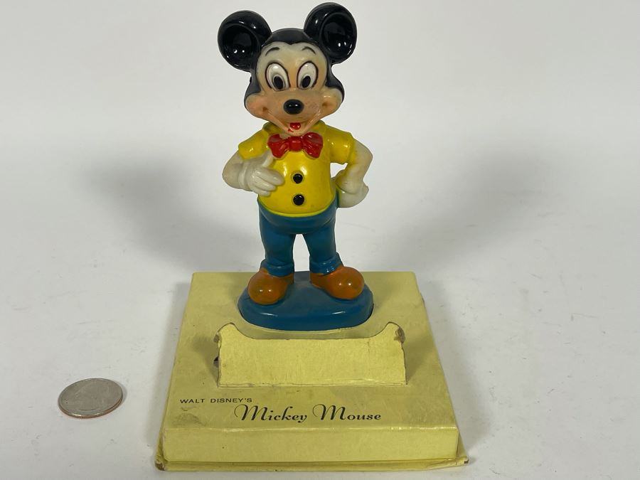 Vintage Walt Disney’s Mickey Mouse Store Watch Display 6H