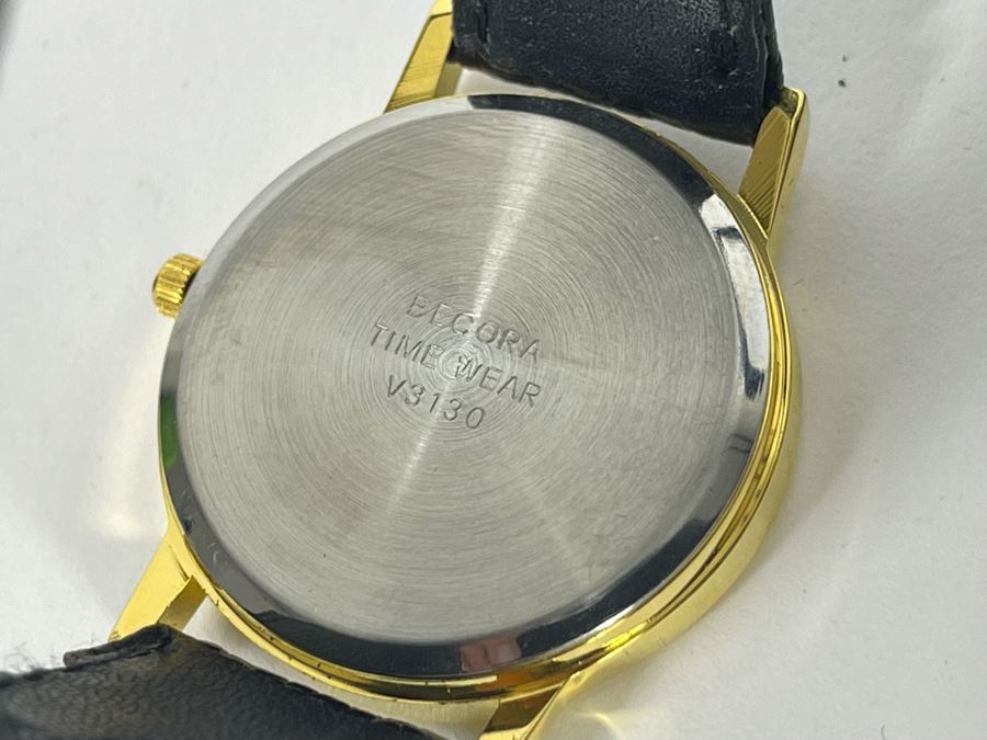 Limited Edition Disney Rocketeer Watch And Disneyland The Lion King Watch