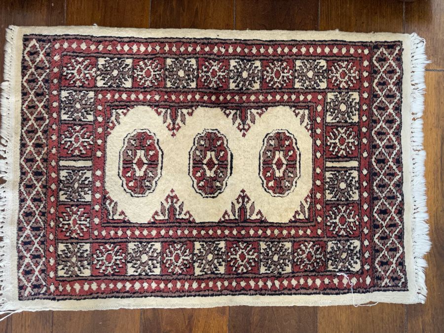 Hand Knotted Wool Prayer Rug 3’ X 2’