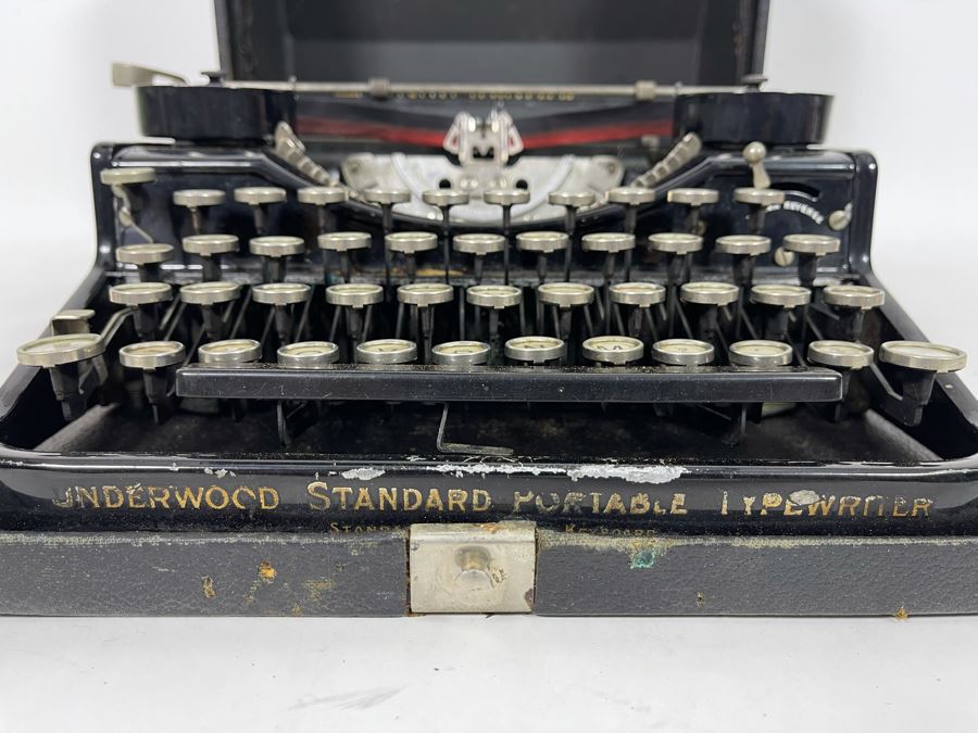 Vintage 1920s Underwood Standard Portable Typewriter With Case Working
