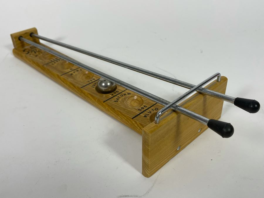 Vintage Solar Roll Game 17L