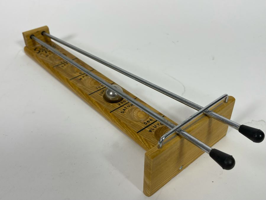 Vintage Solar Roll Game 17L