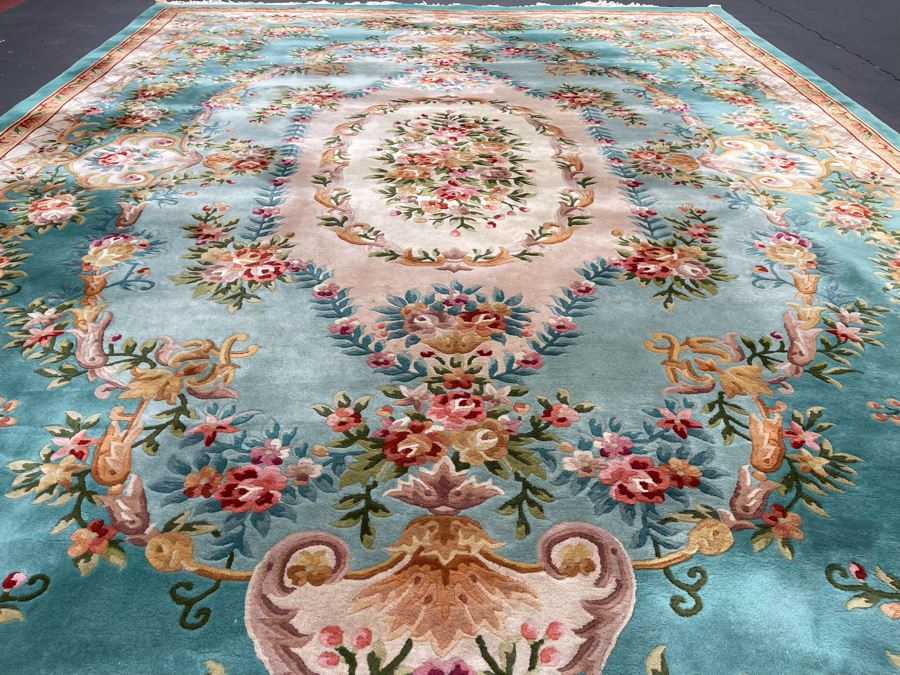 Large Chinese Wool Area Rug 172' X 122'