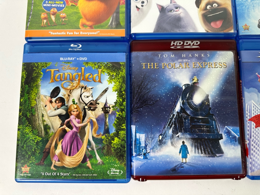 Twelve Blu-Ray DVDs Kids Movies