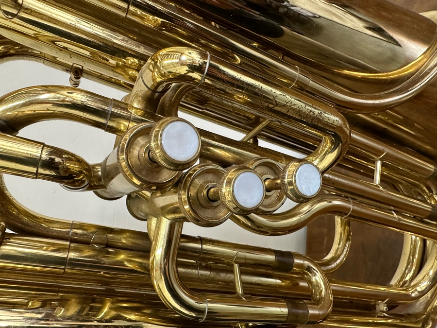 YAMAHA YBB103 Tuba With Hard Shell Case Made In Japan