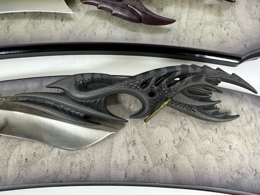 Pair Of United Cutlery Brands Fantasy Knives Poseidon's Blade 16L