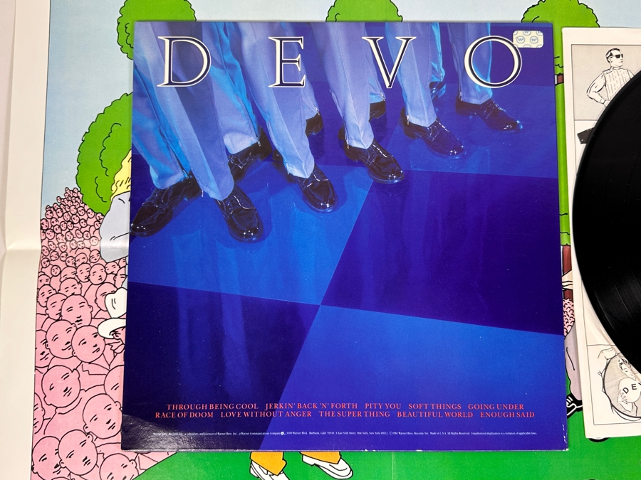 DEVO - New Traditionalists BSK-3595 Warner Bros Records Vinyl Record With Poster 1981