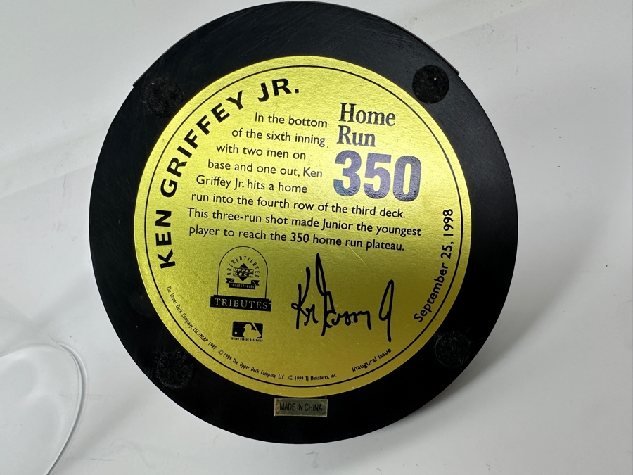 Upper Deck Ken Griffey Jr. 350 Home Run Figurine 1999 5H