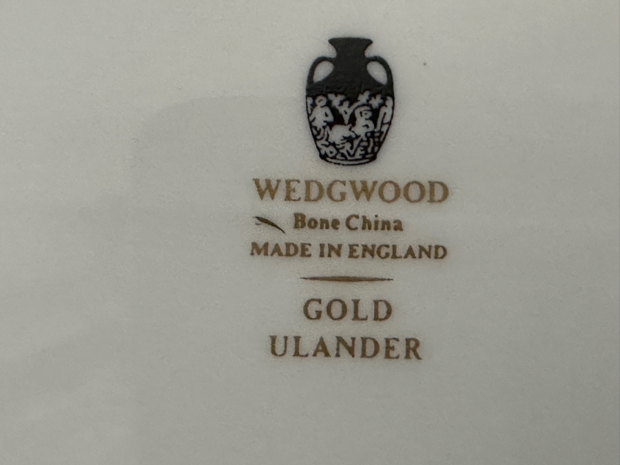 Wedgwood Bone China Gold Ulander Service For Apx 12 Retails Over $1,200