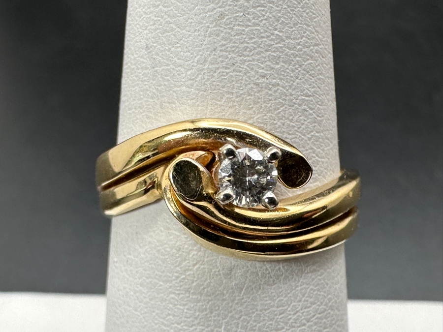 14k Gold Diamond Ring With 3.2mm Round Diamond (Est. .15-.18ct) Size 7 4.5g Retails $1,200