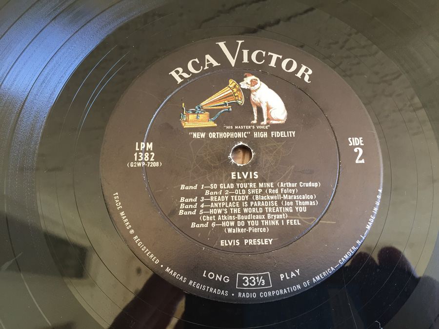 Elvis Presley ‎- Elvis - RCA Victor ‎- LPM-1382