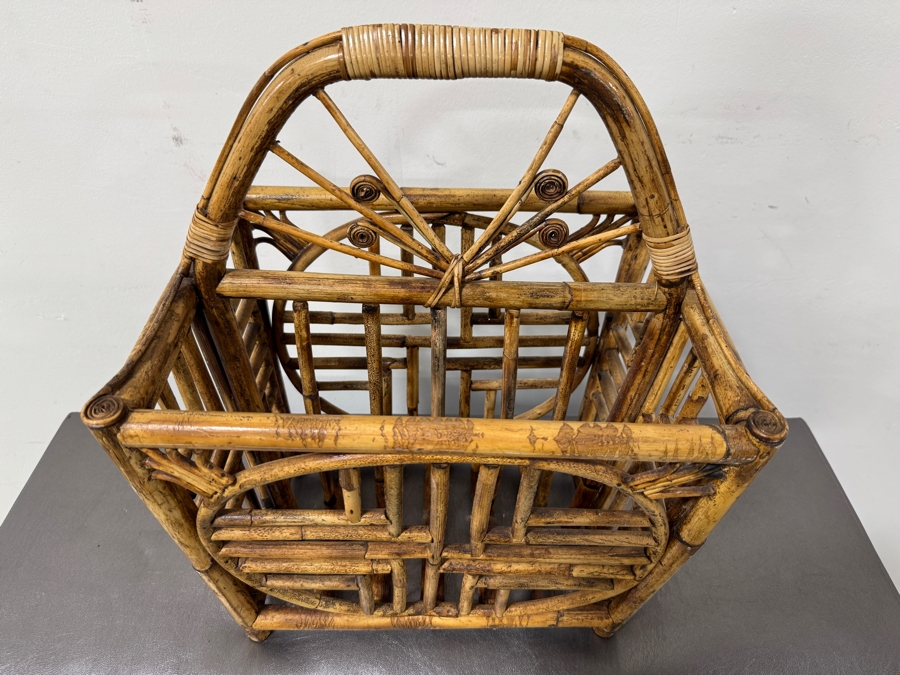 Bamboo Magazine Holder With Handle And Intricate Lattice Design 20'H