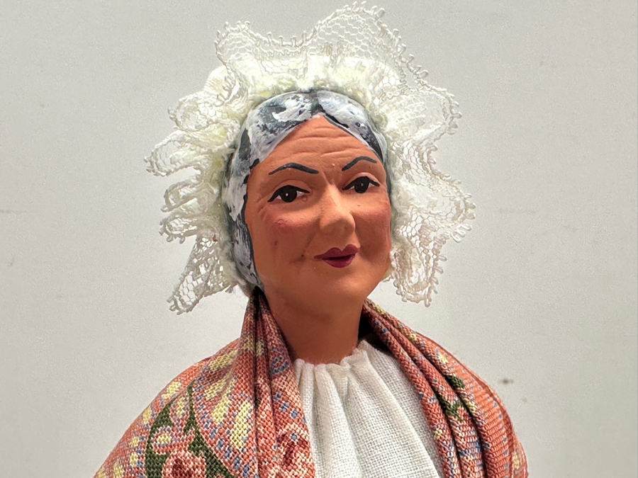 (3) Vintage French Santon D'Argile Clay Dolls Depicting Country Women ...